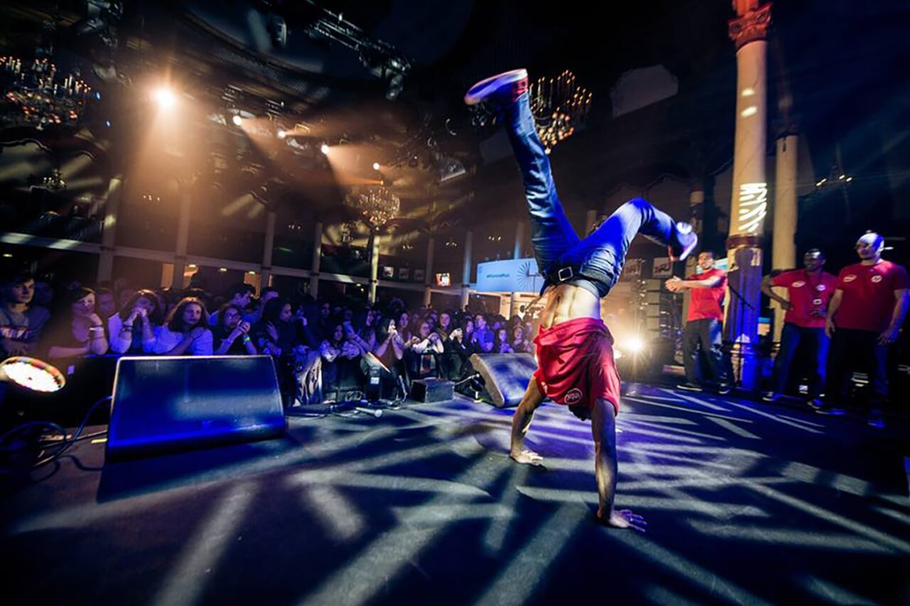 Break Dance Crew - Danse Hip Hop Breakdance